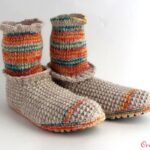 Cipici Croşetaţi pe Tălpici din Spumă şi Pâslă – Crochet Decor